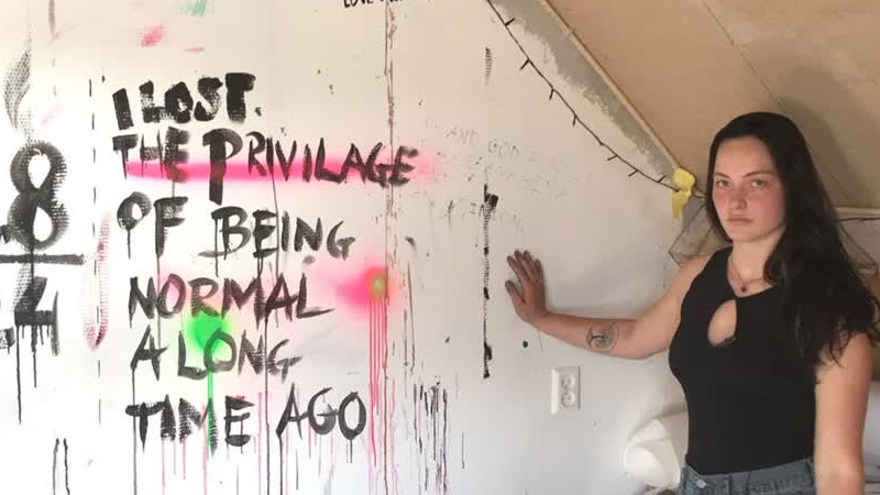 Elise van Staveren (17) geeft zichzelf bloot