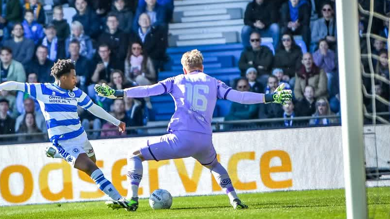 Nieuwe straf voor De Graafschap, 5000 euro boete en leeg uitvak in Venlo