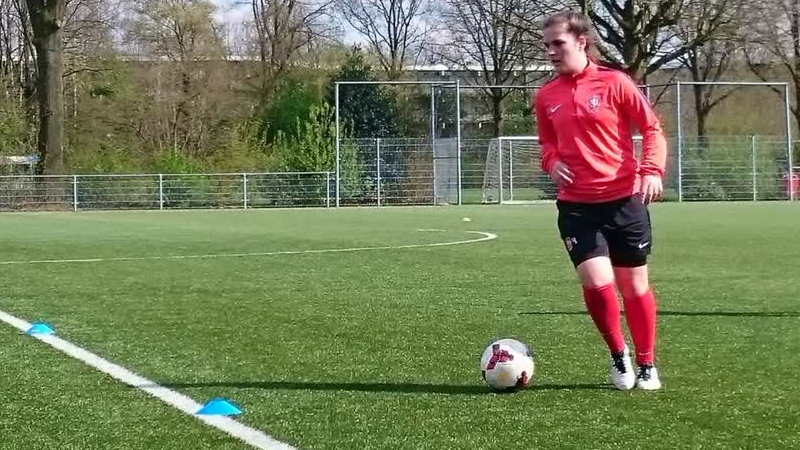 Siri Worm terug bij het Nederlands elftal